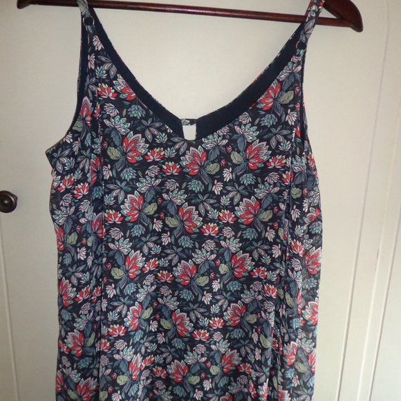 CAbi | Tops | Cabi Lined Tank M Floral Adjustable Straps Vneck Peephole ...